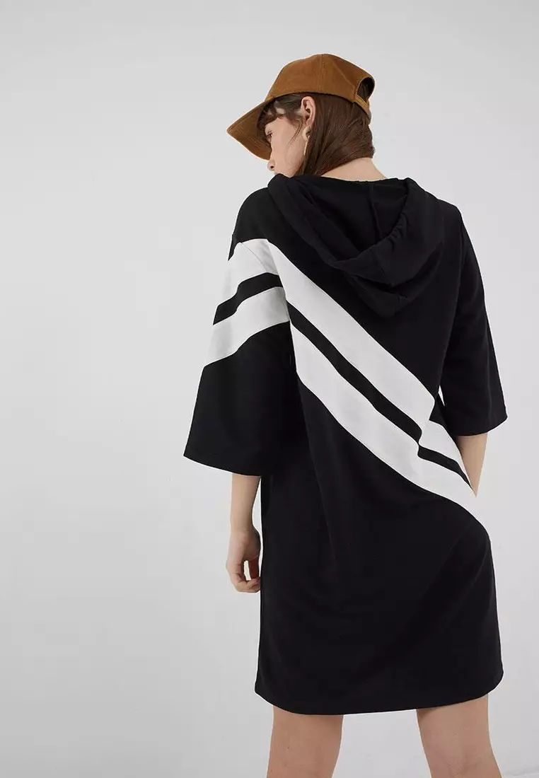 Jual Berrybenka Label Hailey list dress black Original 2025 | ZALORA ...