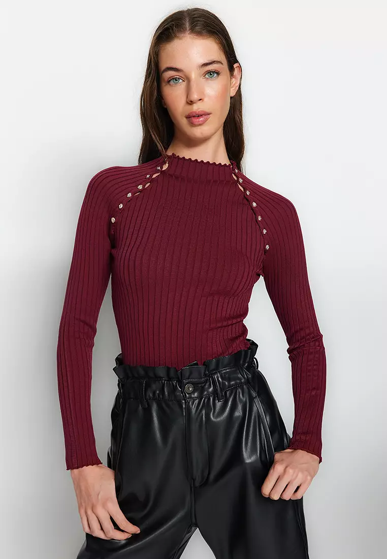 Jual Trendyol Window/Cut Out Accessory Detailed Knitwear Sweater ...