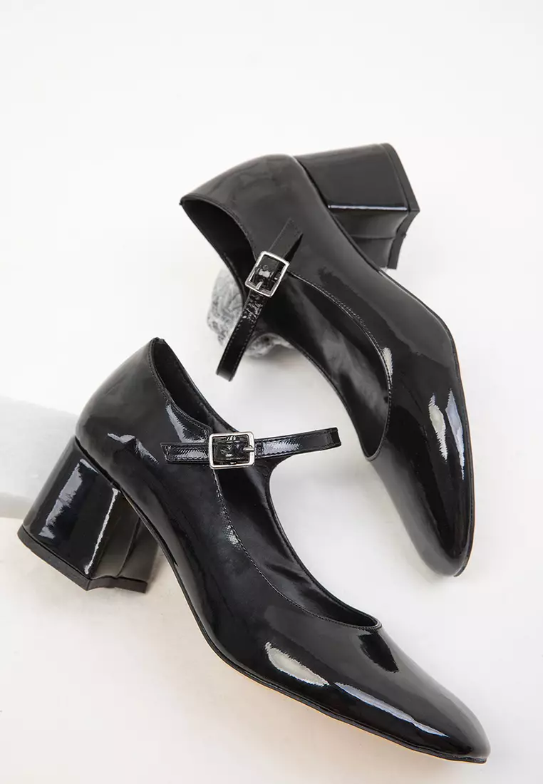 Buy Soho Ankle Strap Block Heels 2025 Online | ZALORA