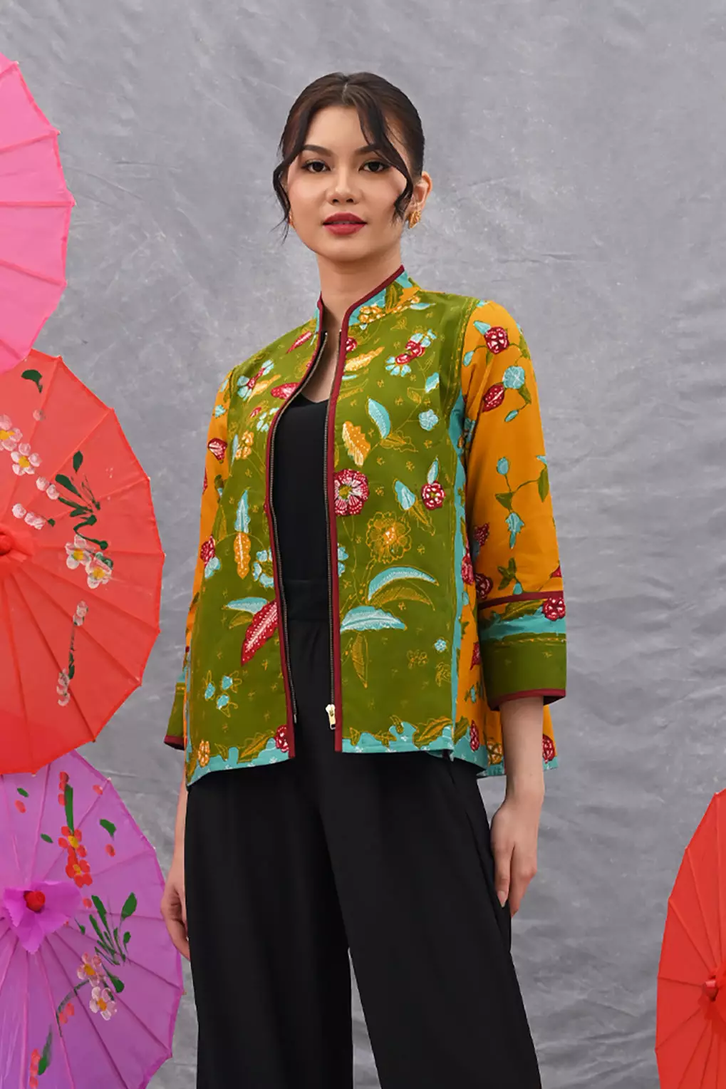 Jual Nona Rara Batik NONA RARA - Vivare Tulis Betawi T4166, Baju Kerja ...