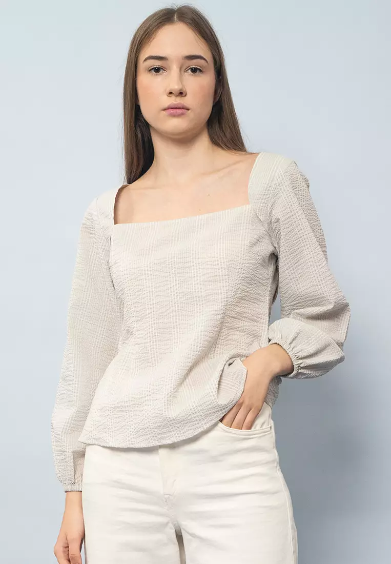 Jual THE LIFE OF WHITE MALVIK Original 2024 | ZALORA Indonesia