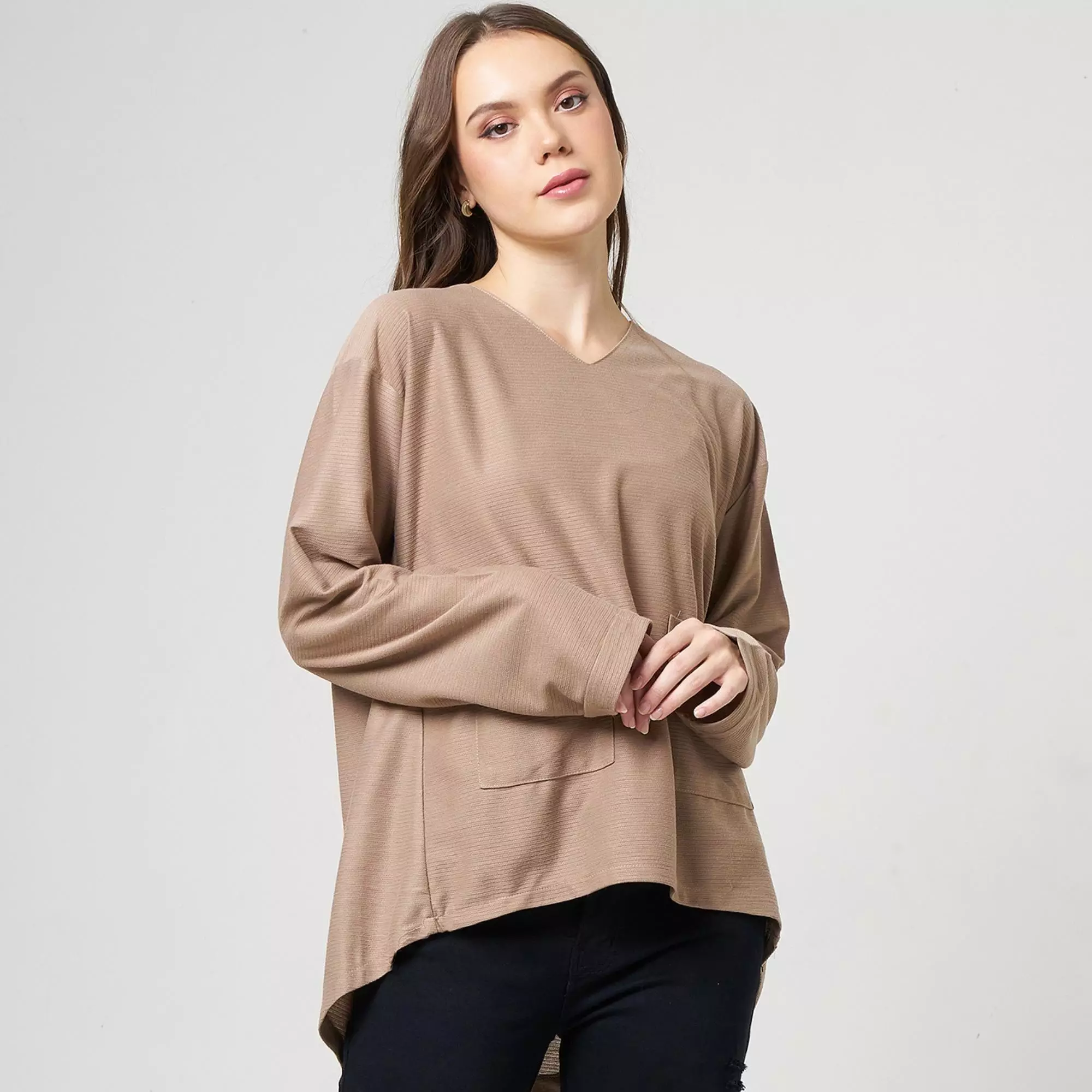 Jual Monellina Monellina 601378 Blouse Oversize Wanita Lengan Panjang Mocca Original 2025 ...
