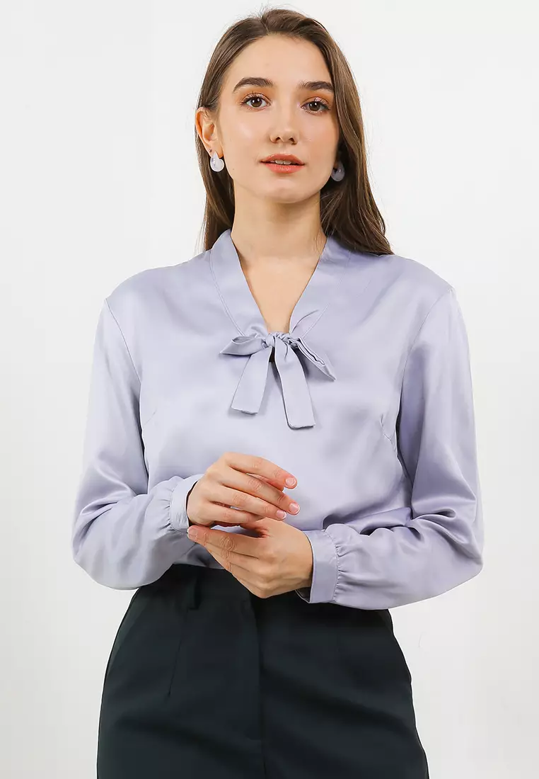 Jual LLACES Ribbon Neck Tie Blouse Original 2025 | ZALORA Indonesia