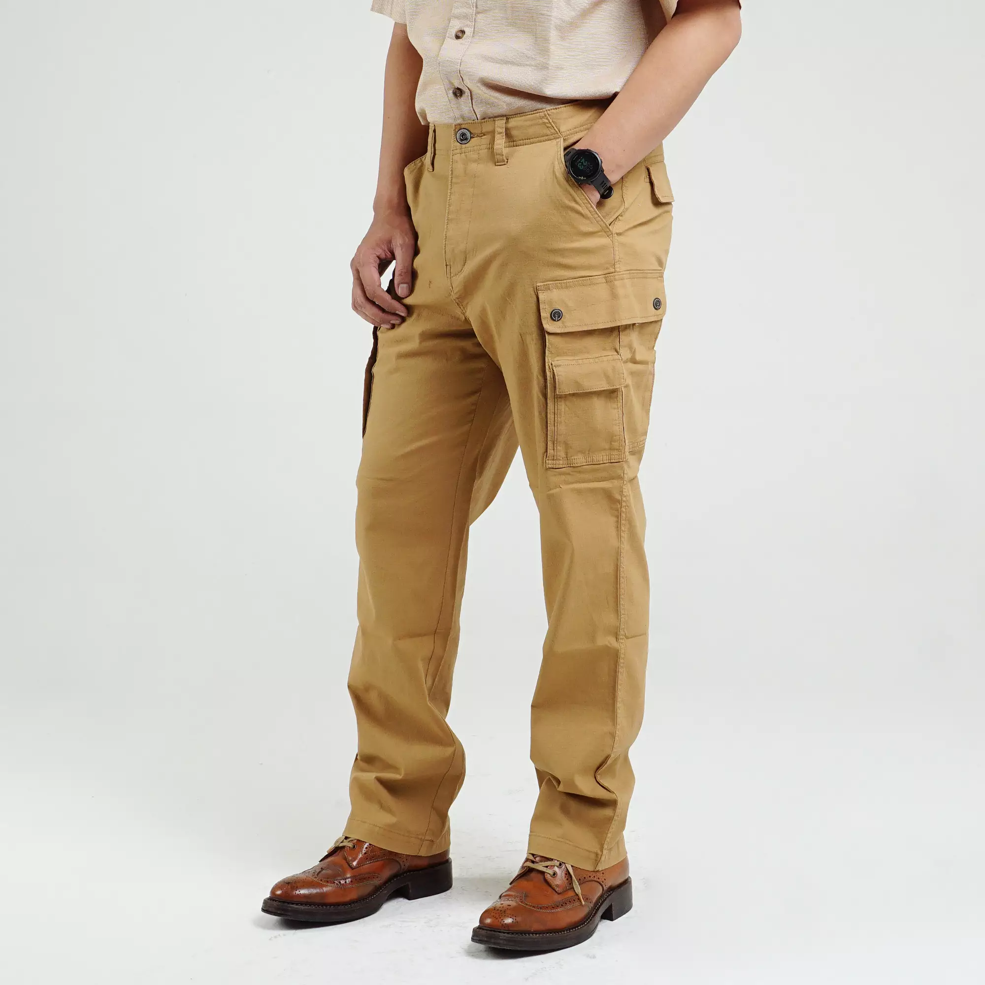 Jual MGEE Mgee Cargo Long Pants Original 2025 | ZALORA Indonesia