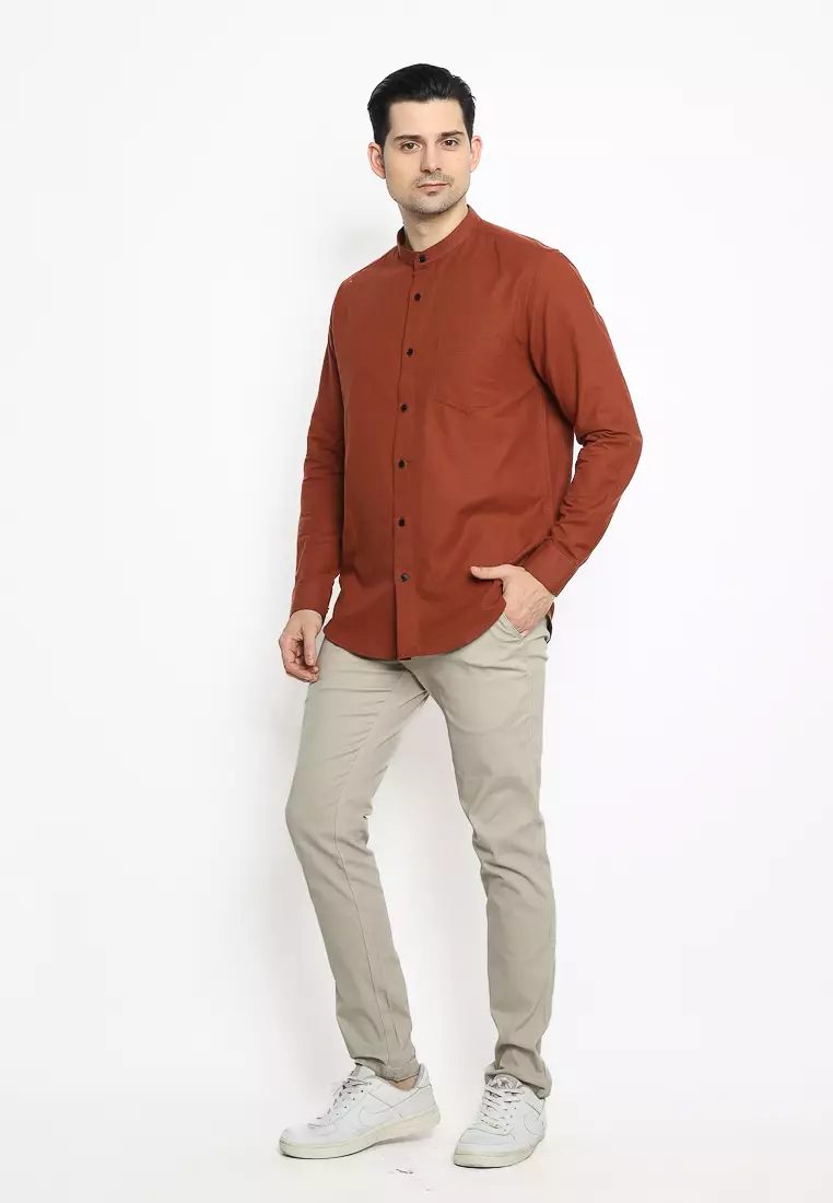 Jual Maginot MAGINOT Kemeja Pria KOKO Basic Polos Lengan Panjang TERRACOTTA Original 2025 ...