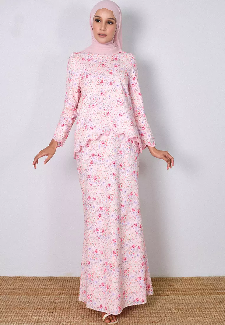 Buy POPLOOK PREMIUM COTTON Hayati Blouse & Skirt - Pink Floral Online ...