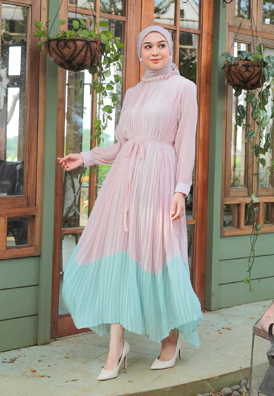 Jual LISH Rheva Dress - Bubblegum Original 2024 | ZALORA Indonesia