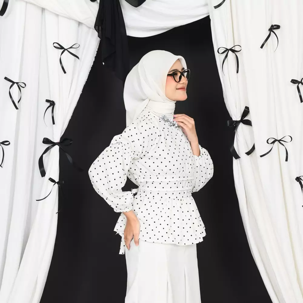 Jual Mybamus Leoni Blouse Polkadot - Polka White M19973 R35S3 Original ...