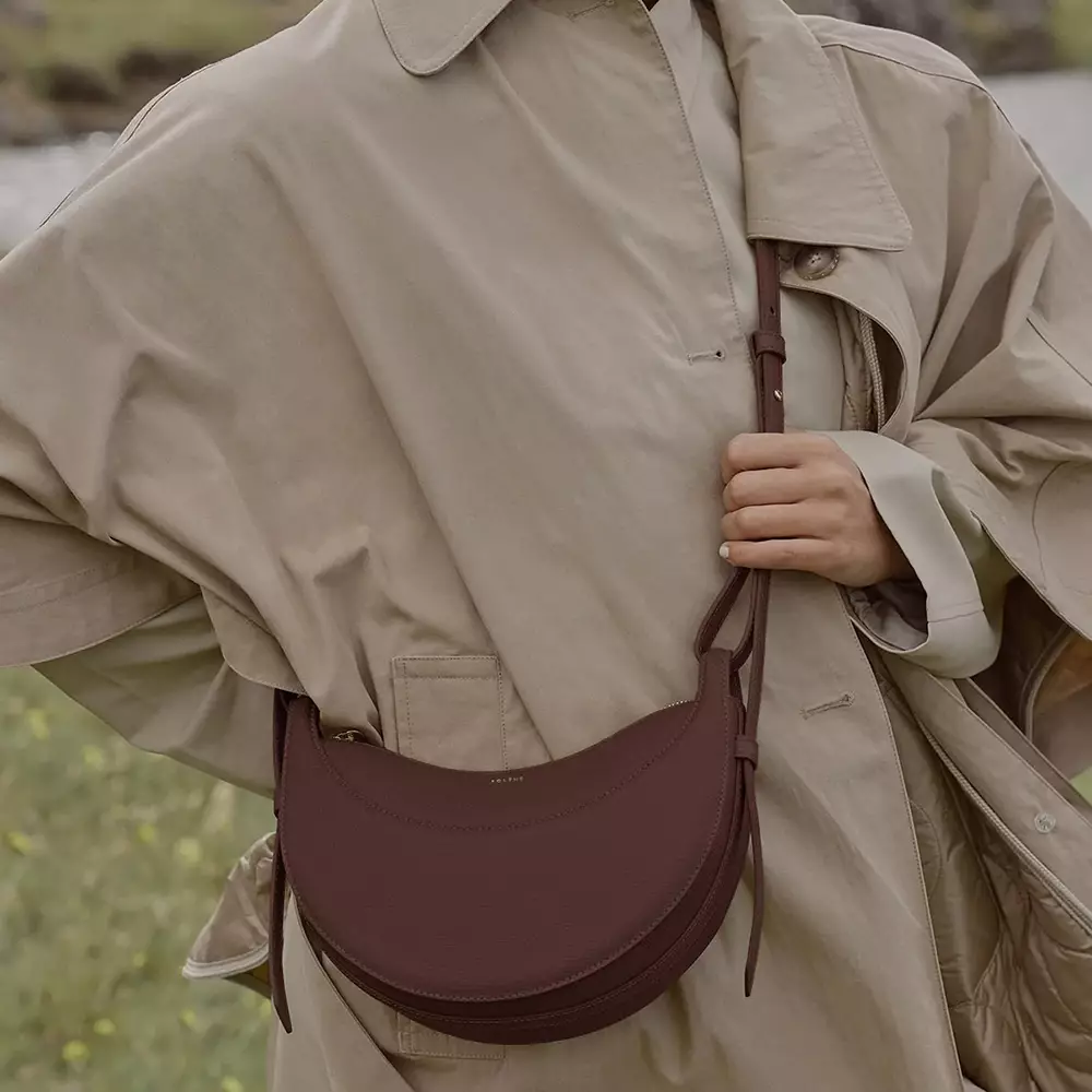 Jual Polene Numero Dix Half Moon Crossbody Bag Grained Santal Ghw Original 2025 | ZALORA Indonesia