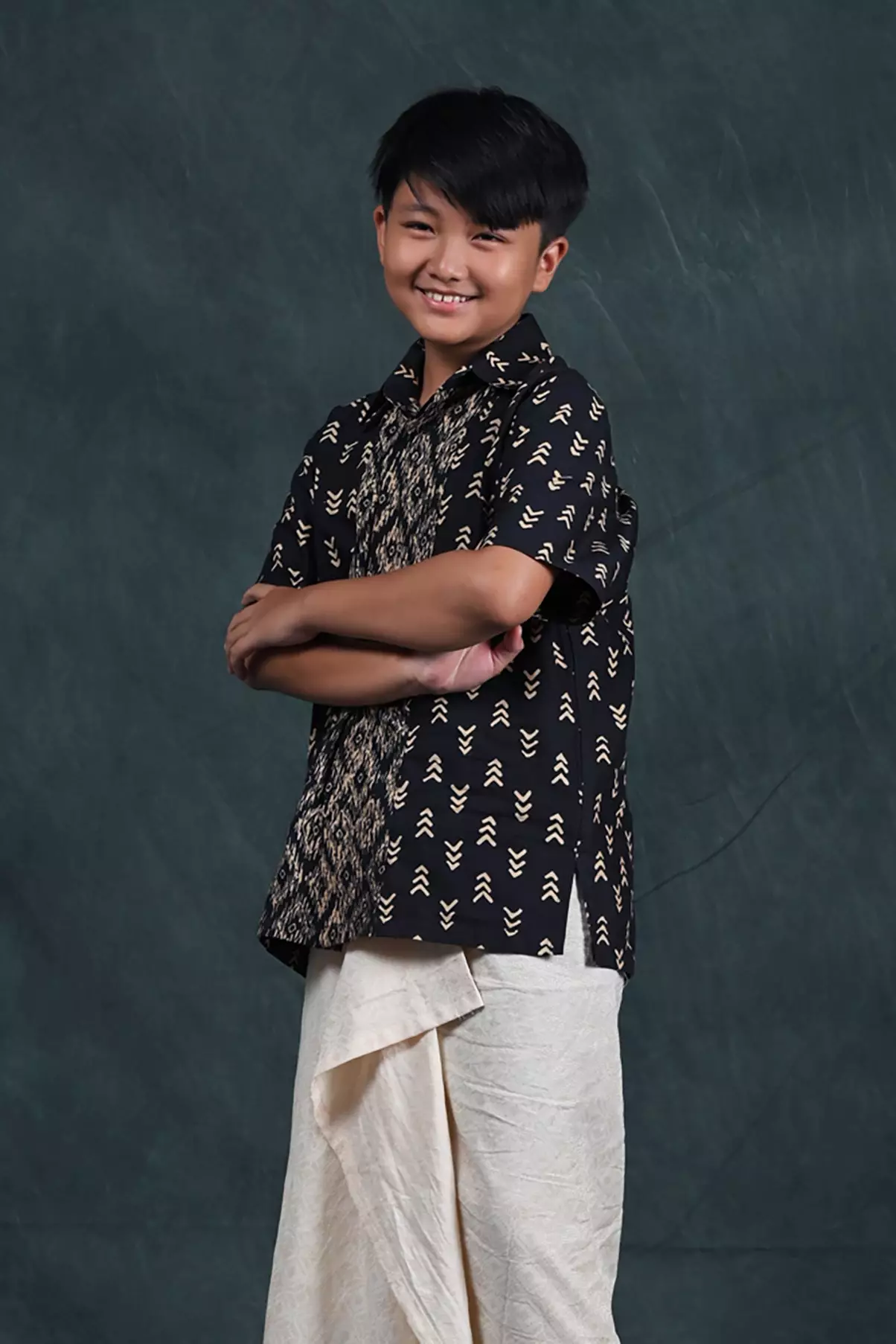 Jual Nona Rara Batik NONA RARA - Shirt Garut Black K0008, Kemeja Anak ...