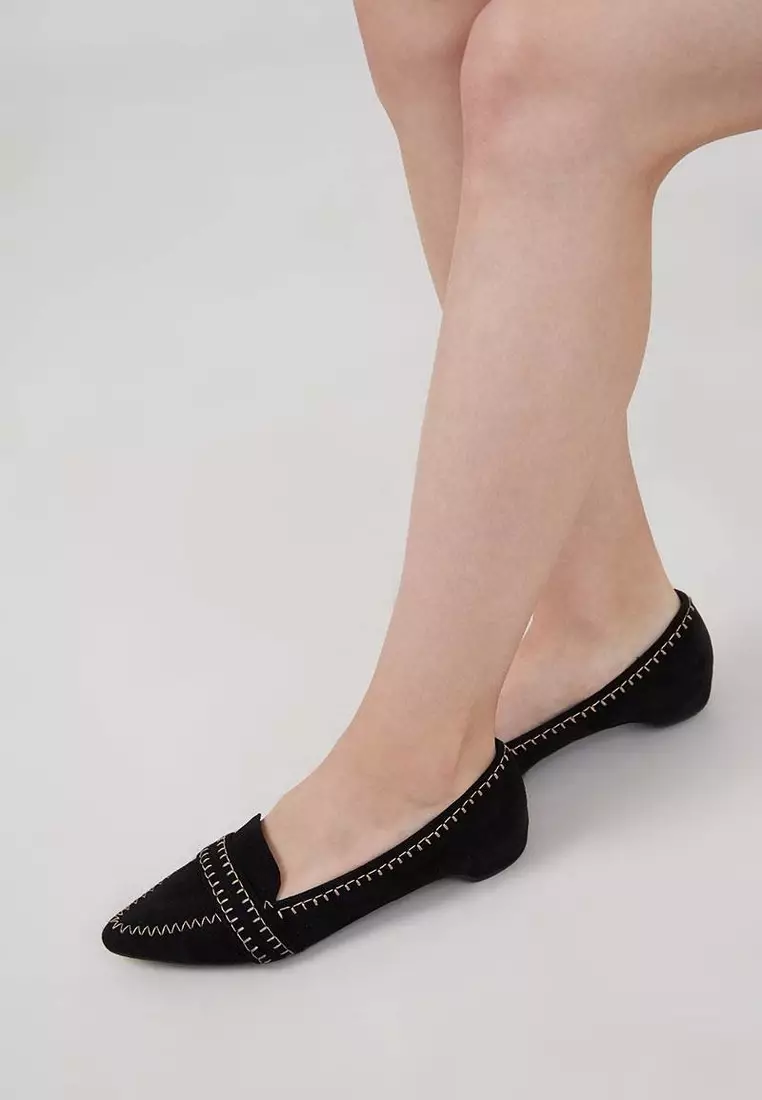 Jual Berrybenka Label Cindy Ocean Stiched Loafers Black Original 2025 ...