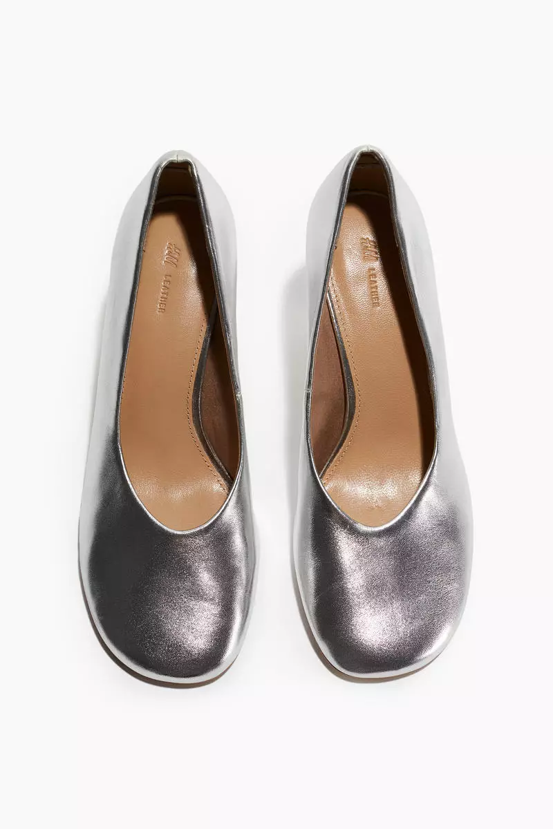 Buy H&M Leather court shoes 2025 Online | ZALORA Philippines