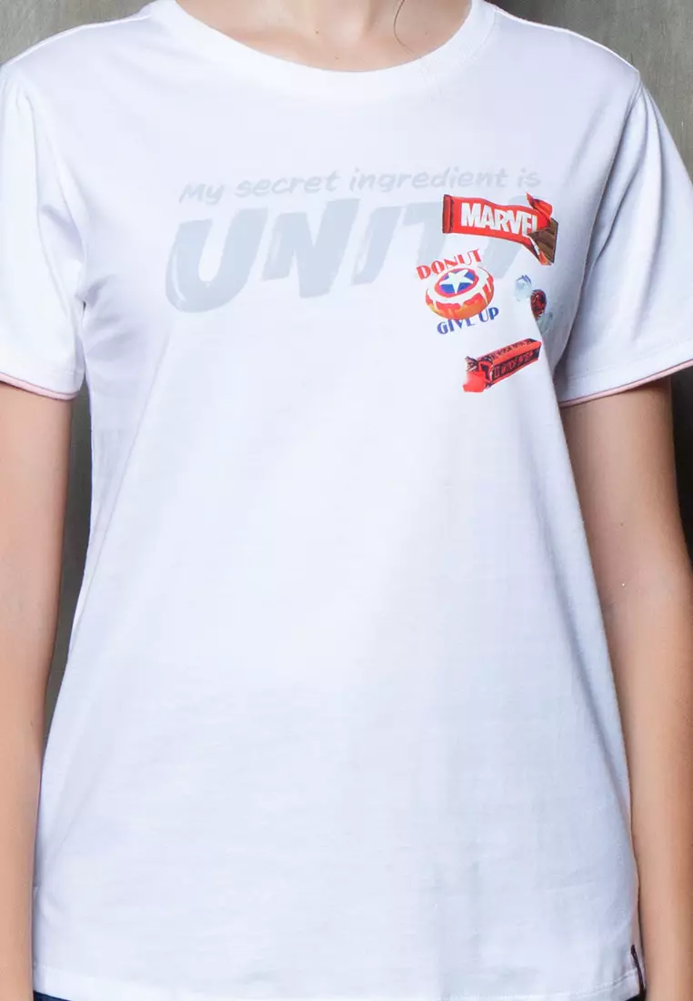 Jual LITTLE X8 Mom Matilda Marvel T-Shirt Original 2024 | ZALORA ...