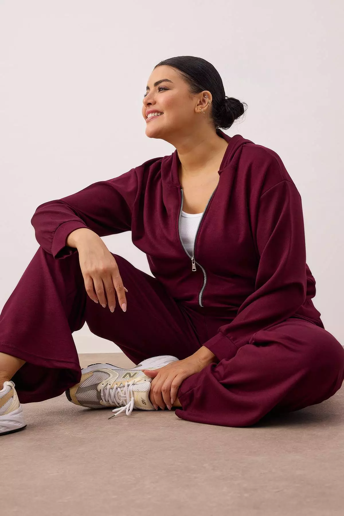 Buy Trendyol Burgundy Thin Soft Comfortable Flowy Fabric Front Zipper ...