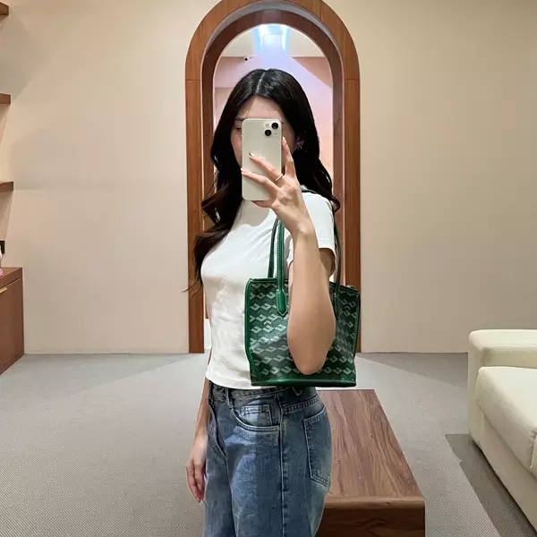 Jual Christy Ng Tas CHRISTY NG RUSSO MONOGRAM PATTERN GREEN TOTE BAG ...