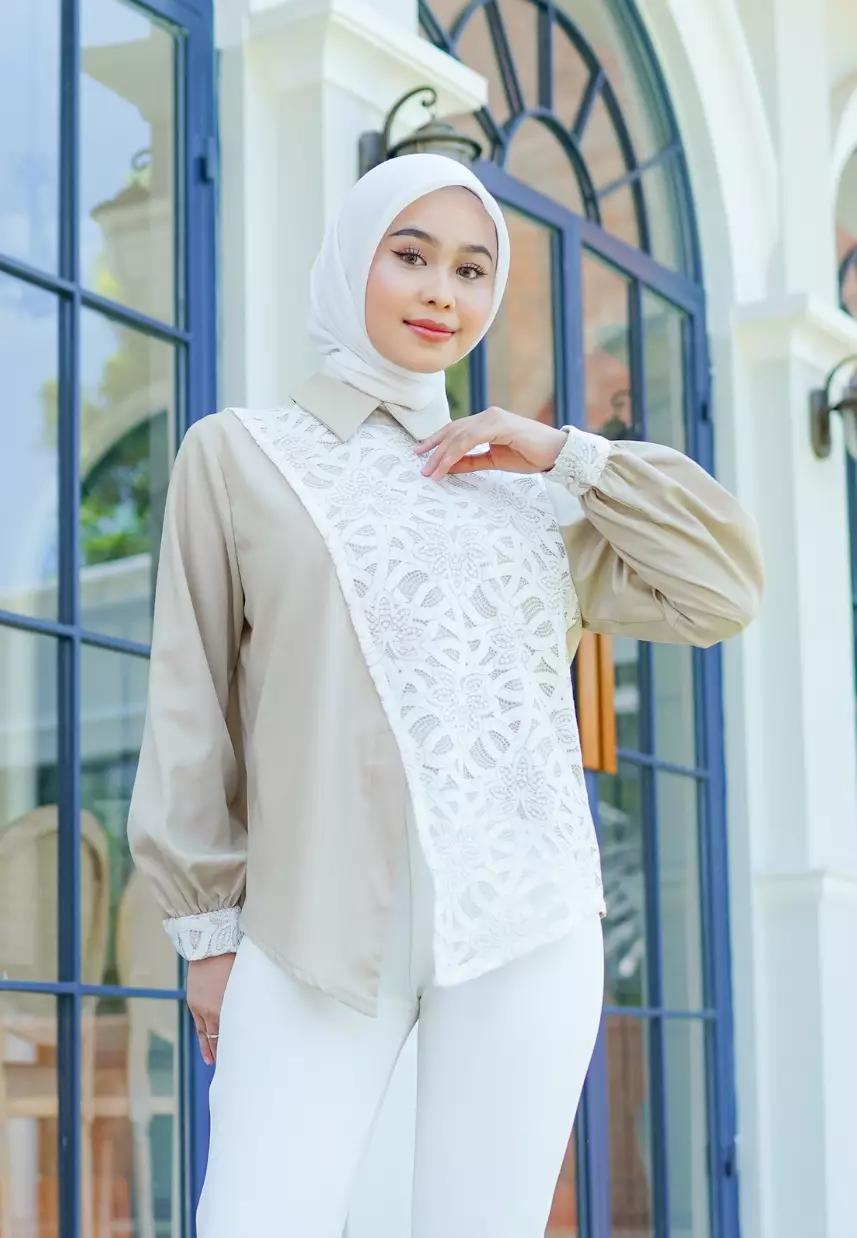 Jual LISH Alea Blouse - Khaki Original 2025 | ZALORA Indonesia