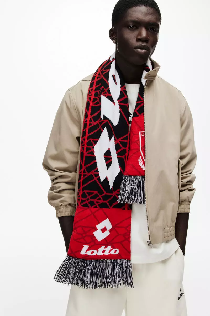 Buy H&M Jacquard-knit scarf 2026 Online | ZALORA
