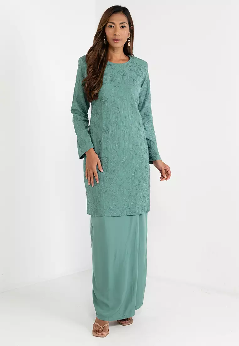 Buy Butik Sireh Pinang Baju Kurung Moden Lily Online | ZALORA Malaysia