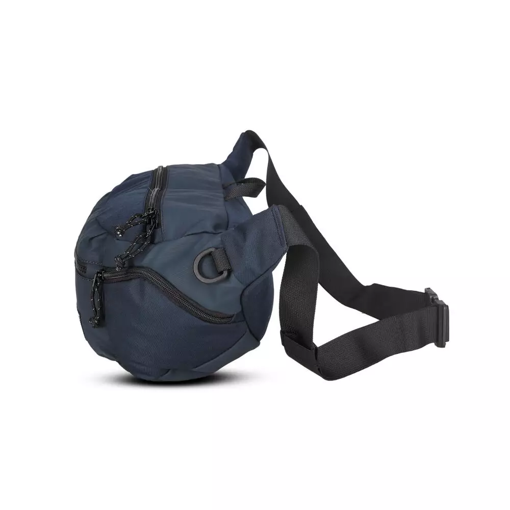 Jual Eiger Eiger Campri Waist 6L Original 2025 | ZALORA Indonesia