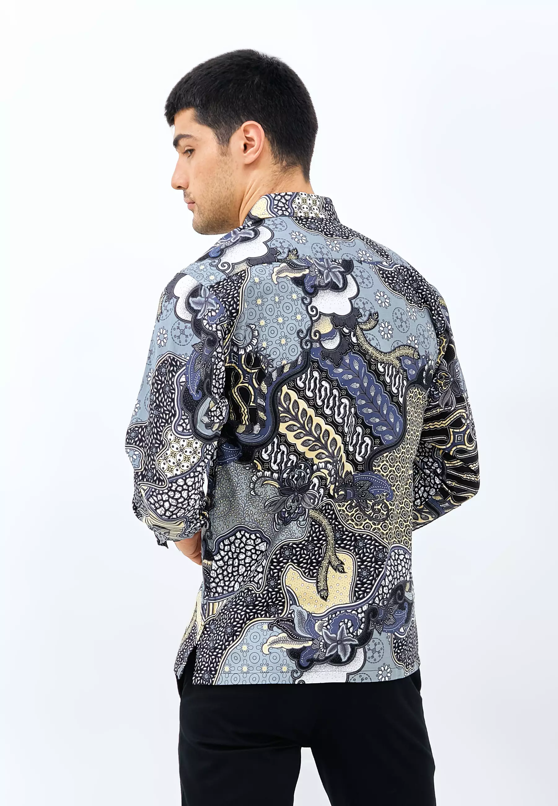 Jual ODZA CLASSIC Odza Batik Regular fit Kemeja Pria Lengan Panjang ...